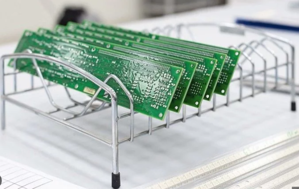 Small Batch PCB Manufacturing: A Comprehensive Guide - Andwin Circuits