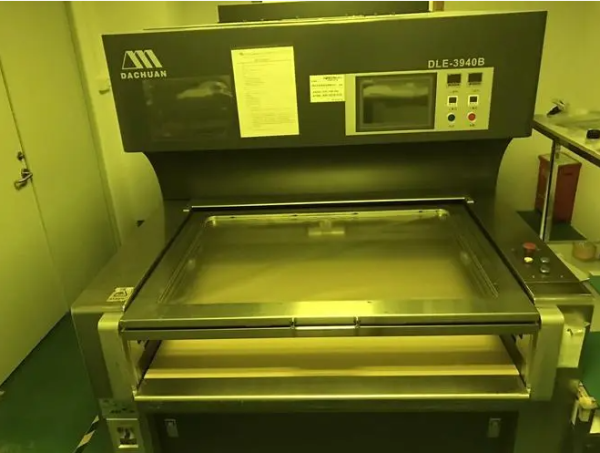 Differences between traditional manual exposure machine, CCD semi ...