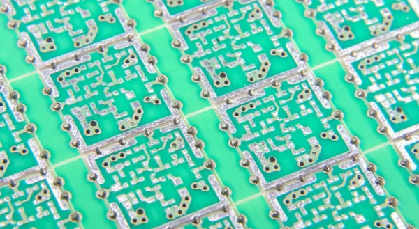 Single-Sided vs Double-sided PCBs: Key Differences and Applications - Andwin Circuits