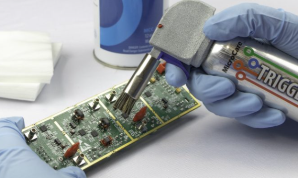 What to Use to Clean Circuit Boards and How to Clean Them Properly ...
