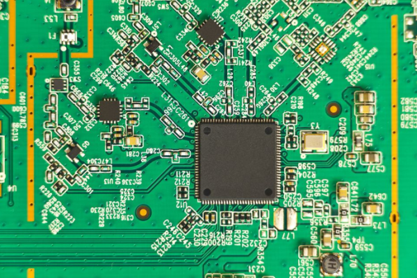 Key Factors to Consider in the PCB Evaluation Process - Andwin Circuits